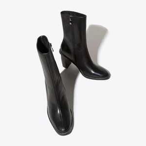 YRU | Shoes | Bond Black Teleport Boots Nwt 9 | Poshmark